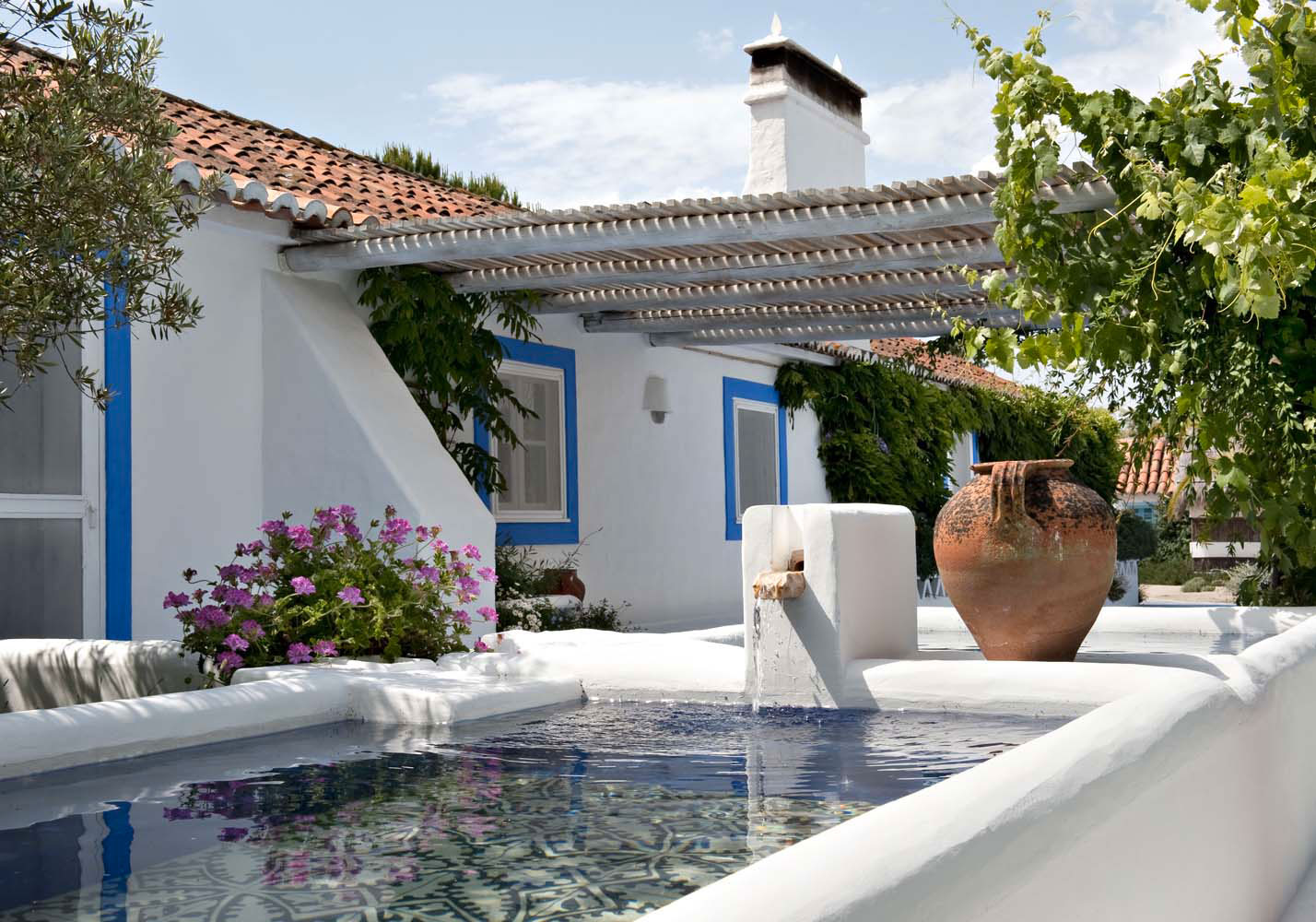 Una casa de verano en Portugal | Tienda online de decoración y muebles ... Una casa de verano en Portugal | Tienda online de decoración y muebles ...